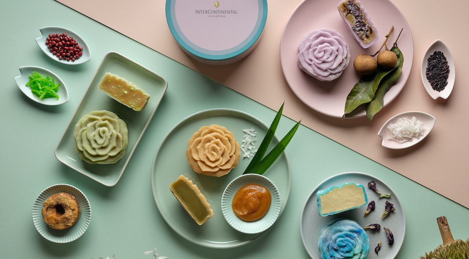 Unusual mooncake flavours to sample this Mid-Autumn Festival - SilverKris