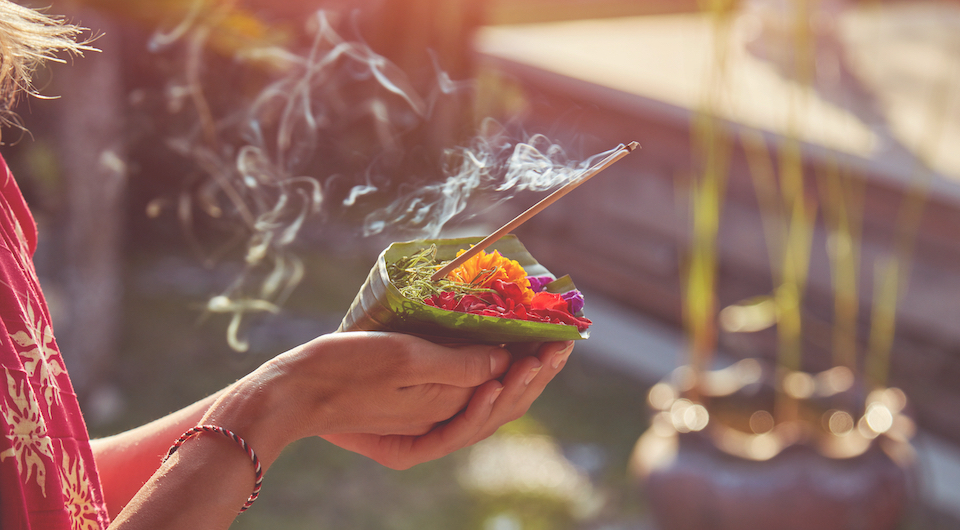 What are the most iconic smells of Indonesia? - SilverKris