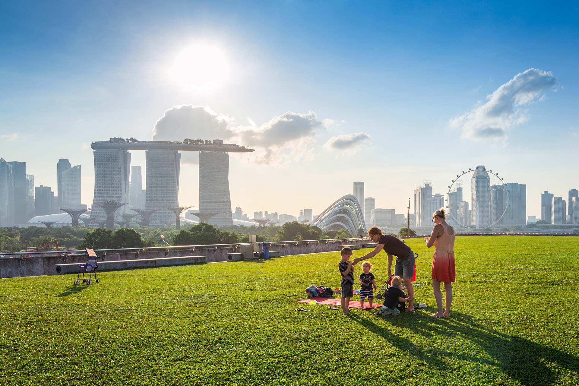 Soak up the sun at these picnic spots in Singapore - SilverKris